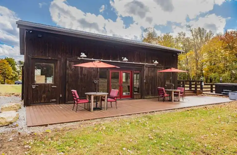 Pumpkin Ridge Resort - Hocking Lodging Company