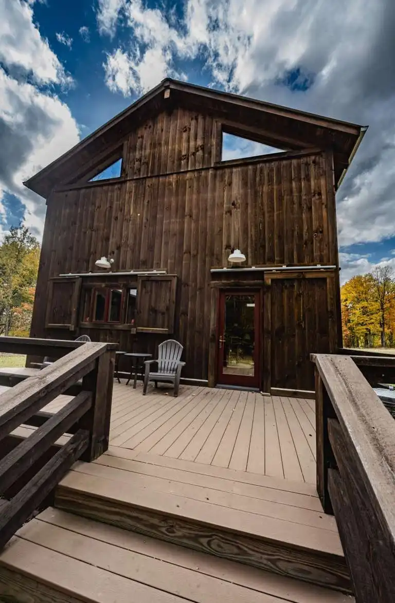 Pumpkin Ridge Resort - Hocking Lodging Company